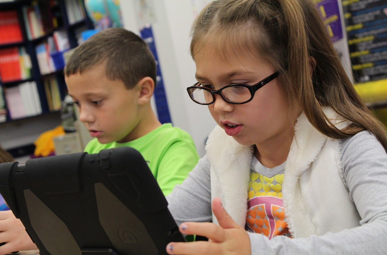 Video Conferencing for Children: Safeguarding and Privacy Overview - UK ...